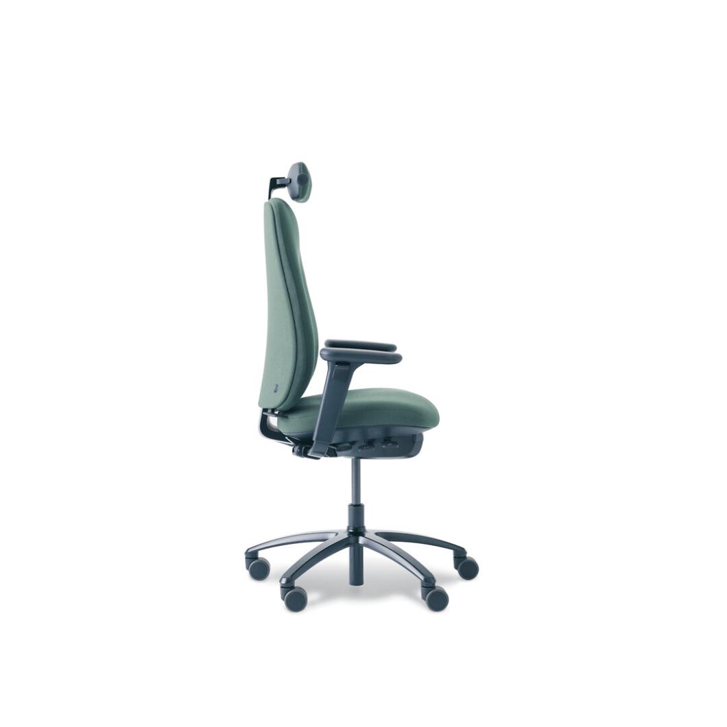 Logic 220 - Task chair | Martela